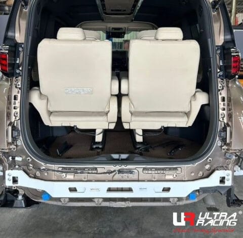 Toyota Alphard – Rear Anti Collision Bar/ Rear Anti Collision Beam ...